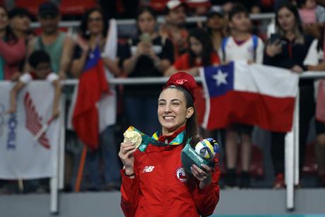 Valentina Toro fue reconocida por el Ministerio de la Mujer por su ...